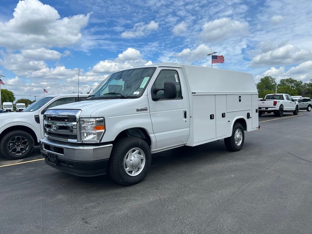 2026 Ford F450,E350 Trucks With Knapheide Bodies For Sale - Commercial ...