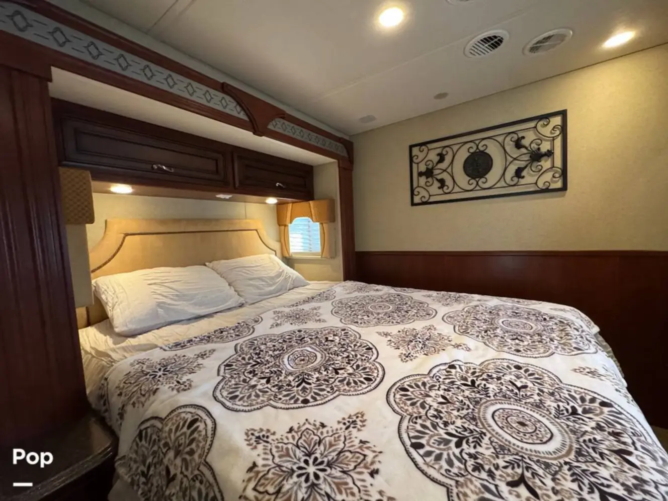 Used 2012 Newmar Canyon Star 3856 For Sale in Fontana, CA - 5040965544 ...