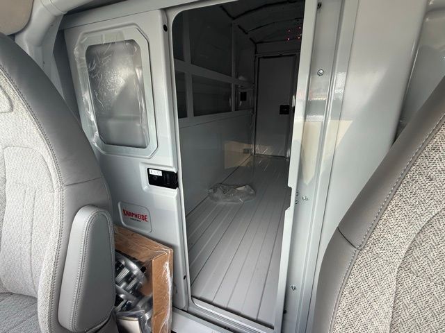 New 2025 Chevrolet Express 3500 For Sale in Avon, IN - 5037112656 ...