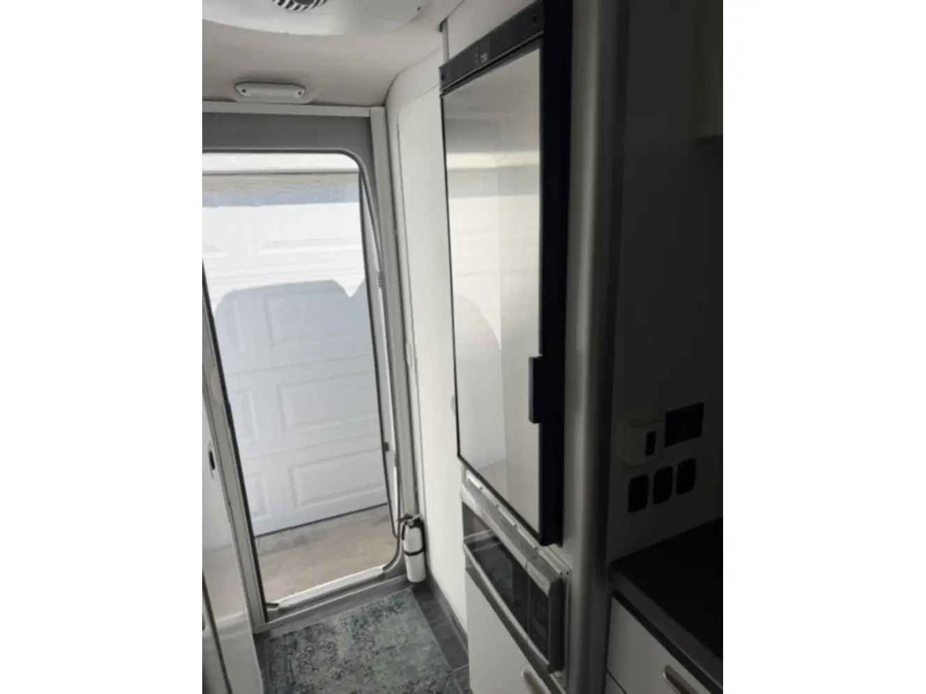 Used 2019 Airstream Nest 16u in Orange, CA - 5040977374 - RV Trader
