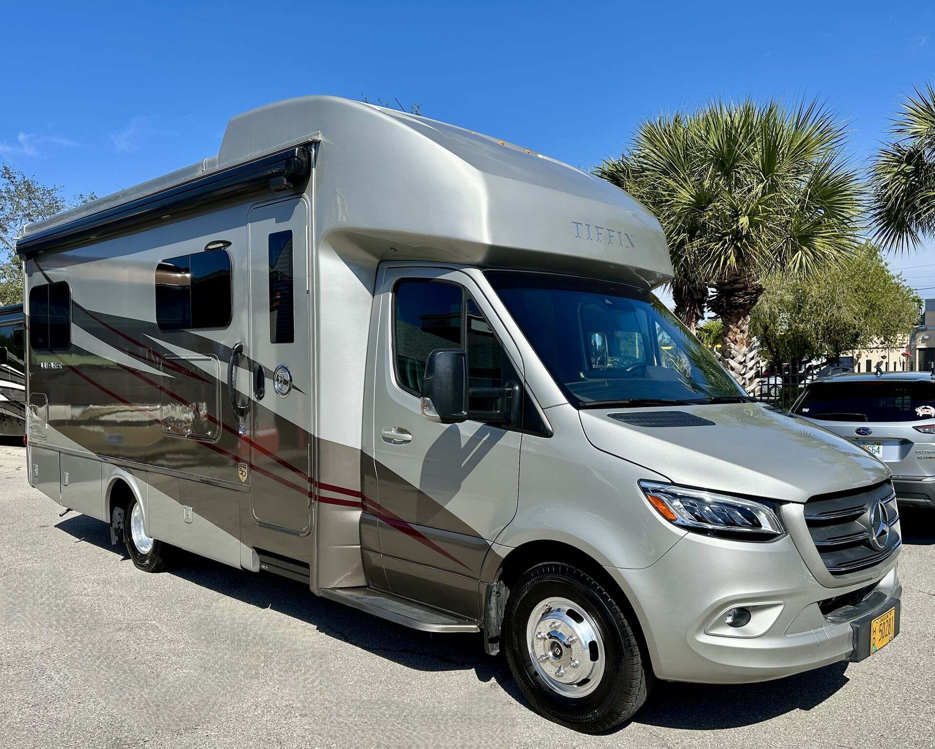 Tiffin Motorhomes Wayfarer 25 Tw Travel Trailers for sale - RV Trader