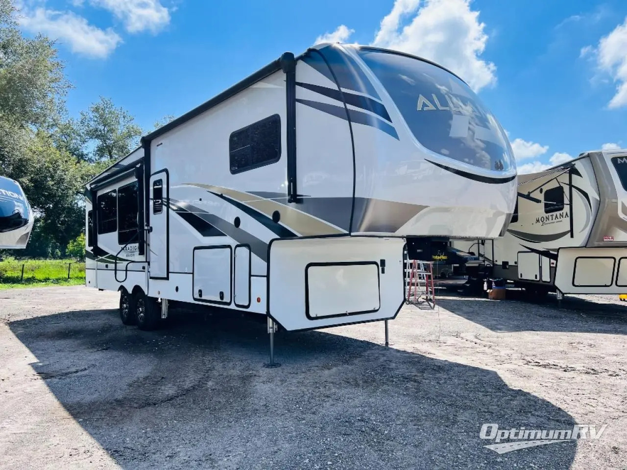 Paradigm For Sale - Alliance RVs - RV Trader