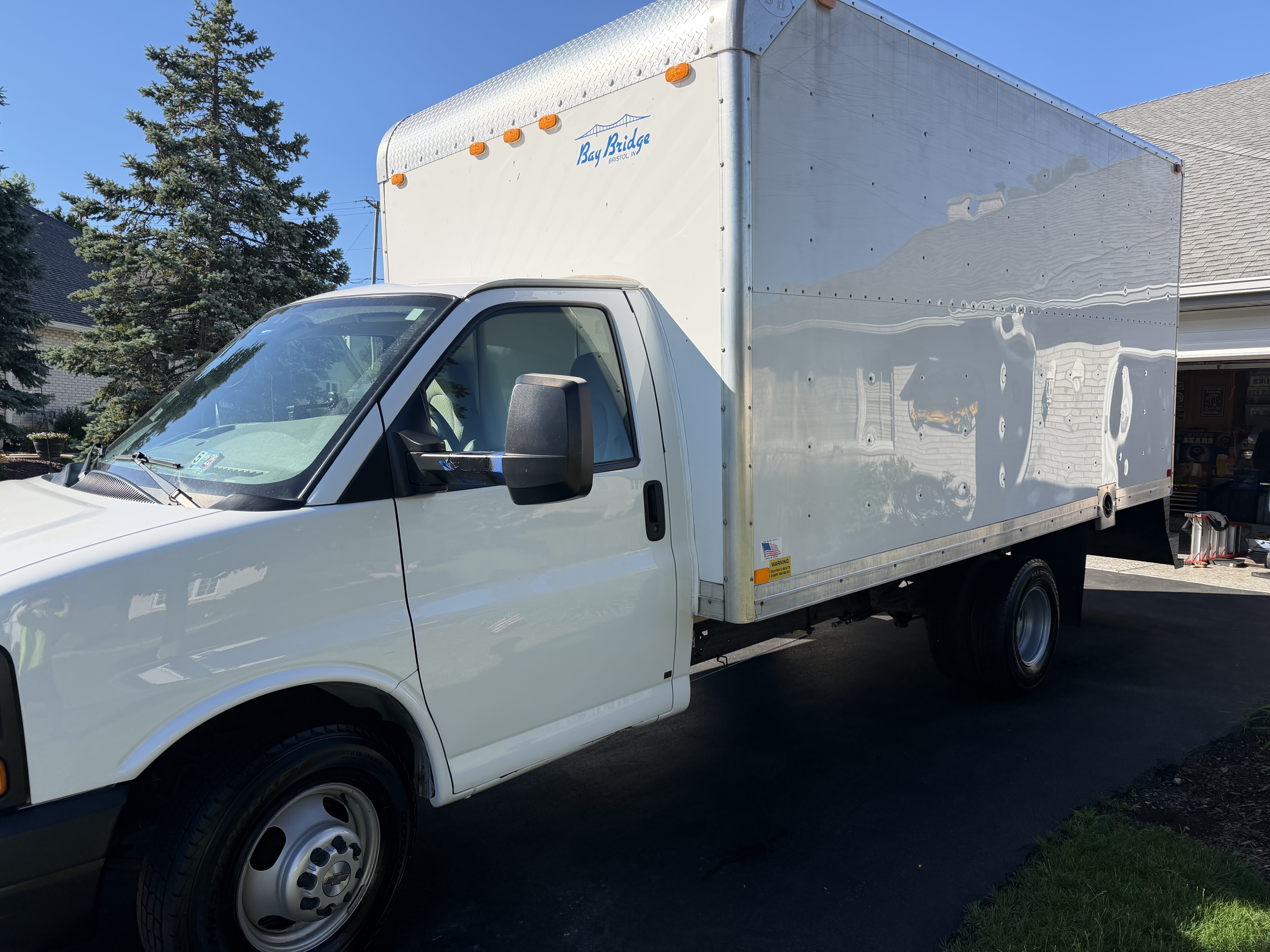 Express 3500 For Sale - Chevrolet Box Truck - Straight Trucks ...