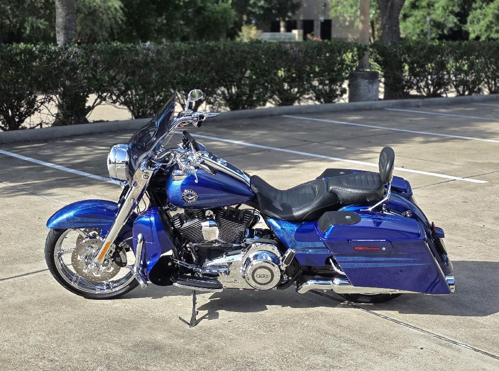 Used 2013 Harley-Davidson Road King Cvo For Sale in Houston, TX ...
