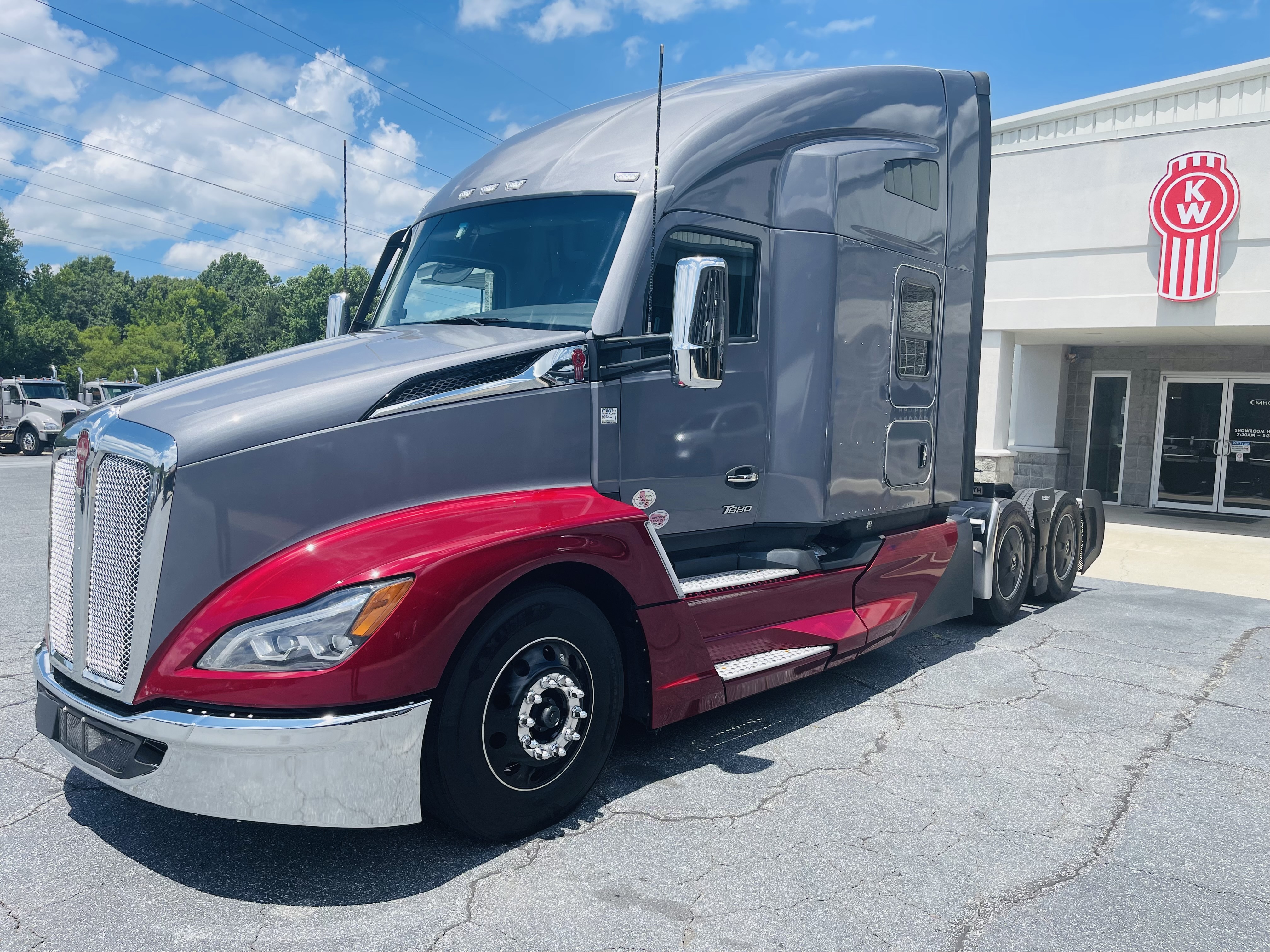 2025 Kenworth,amc T680 Trucks For Sale - Commercial Truck Trader