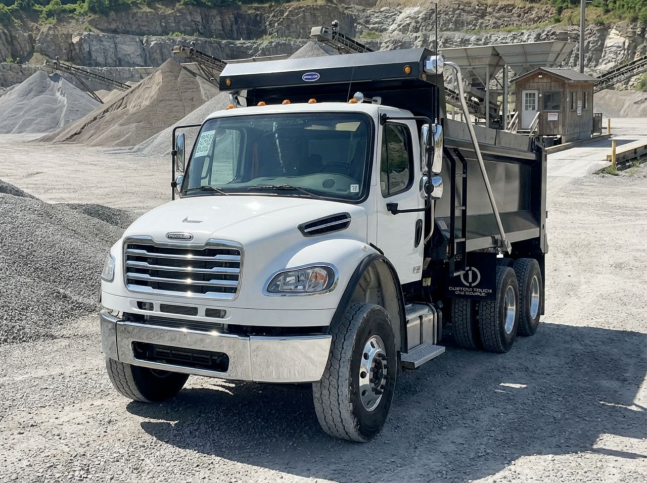 2025 Freightliner Business Class M2 106 4x4,4x2,8x2,6x2,6x4 Trucks For ...