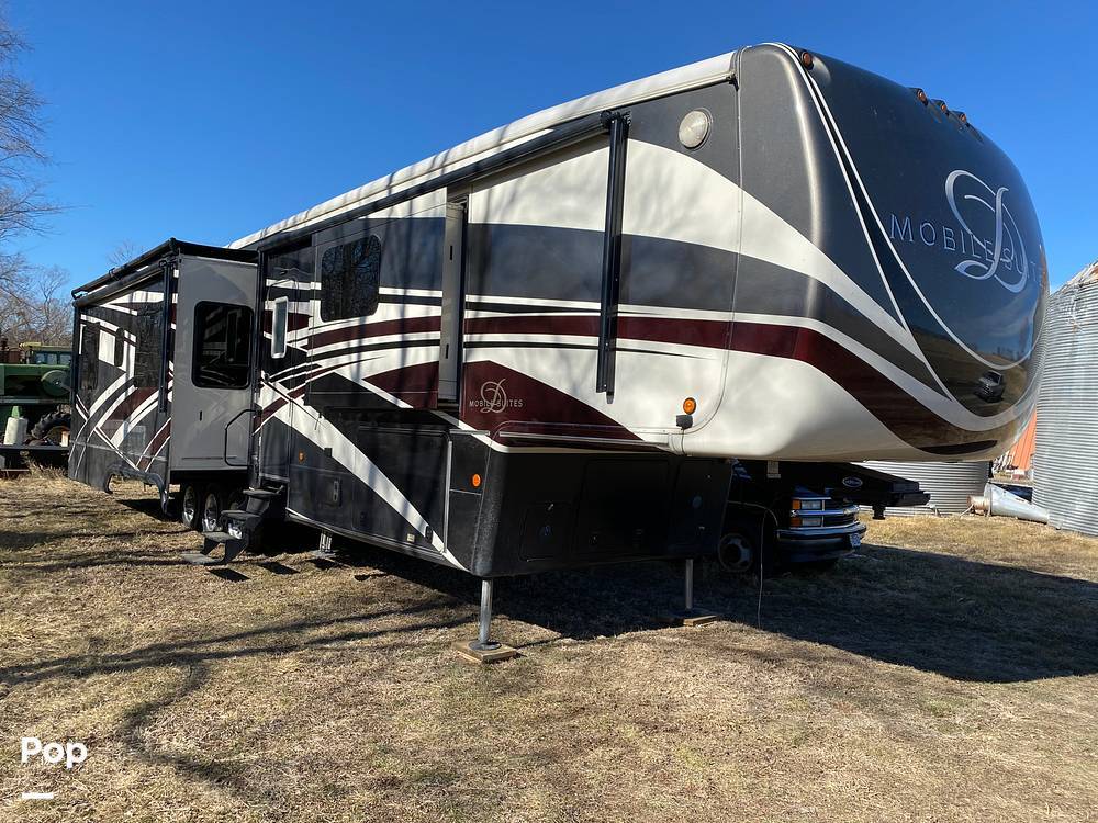 44 Houston Mobile Suites For Sale - Drv RVs - RV Trader
