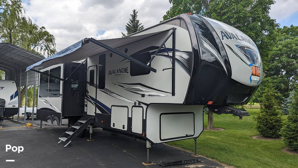 2018 Avalanche For Sale - Keystone RVs - RV Trader